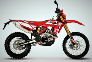 Beta 390RR Test ride Moto in Action – Moto In Action